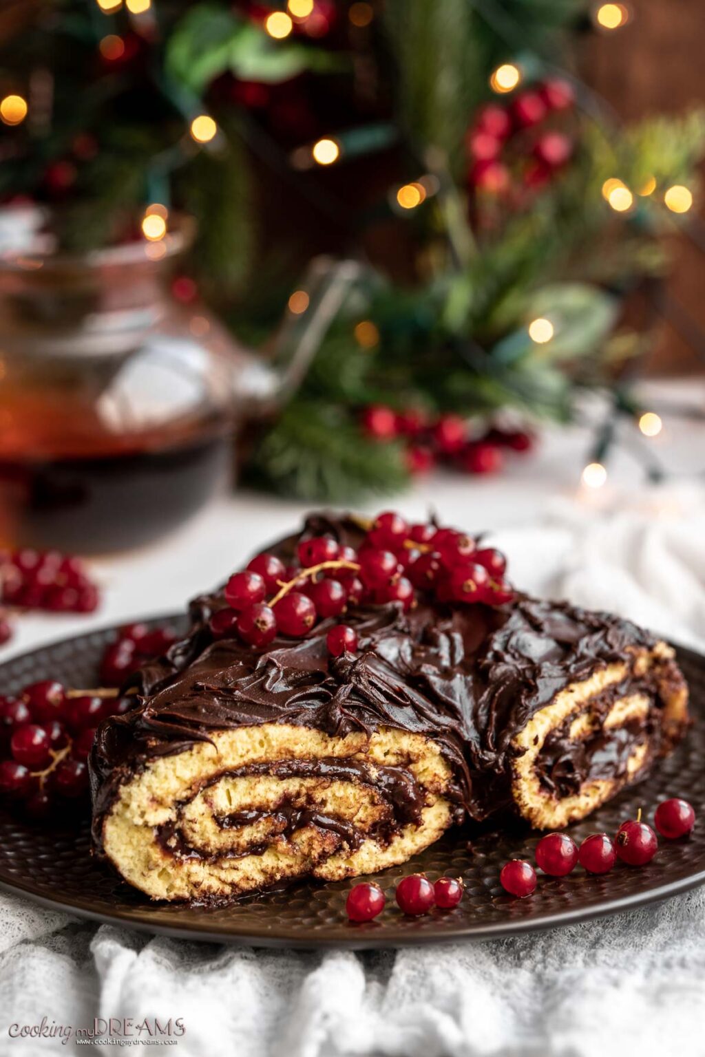 Tronchetto di Natale (Italian Yule Log Cake) - Cooking My Dreams