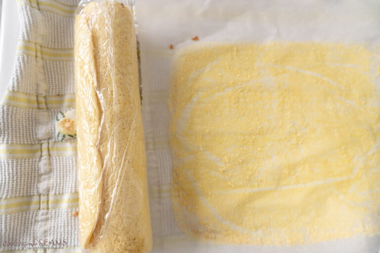 Tronchetto di Natale (Italian Yule Log Cake) - Cooking My Dreams