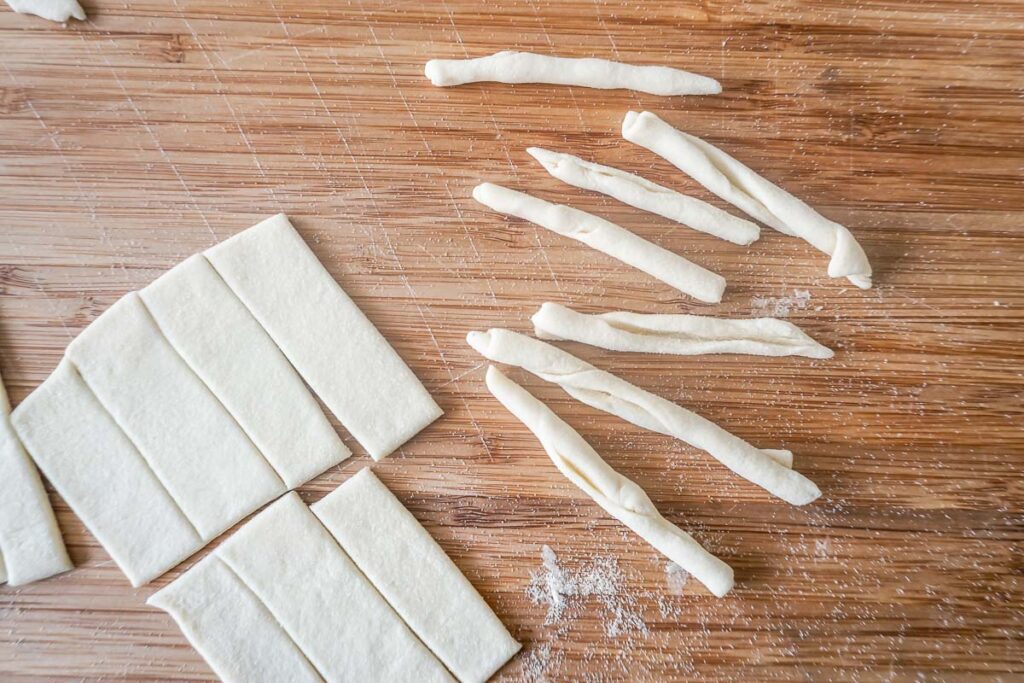 How to make Strozzapreti Pasta - Cooking My Dreams