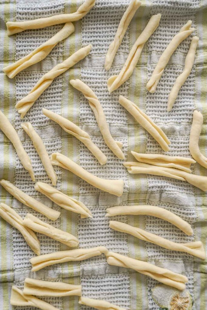 How to make Strozzapreti Pasta - Cooking My Dreams
