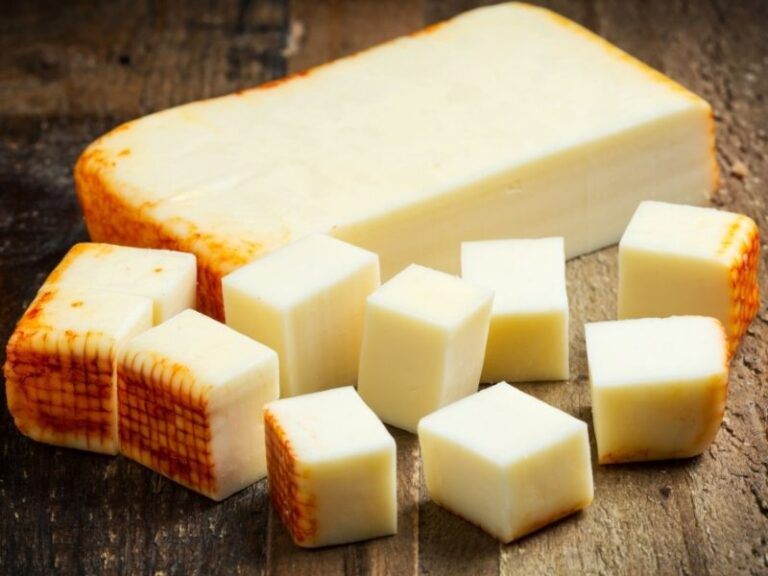 7 Substitutes for Taleggio Cheese (That Taste Amazing) - Cooking My Dreams
